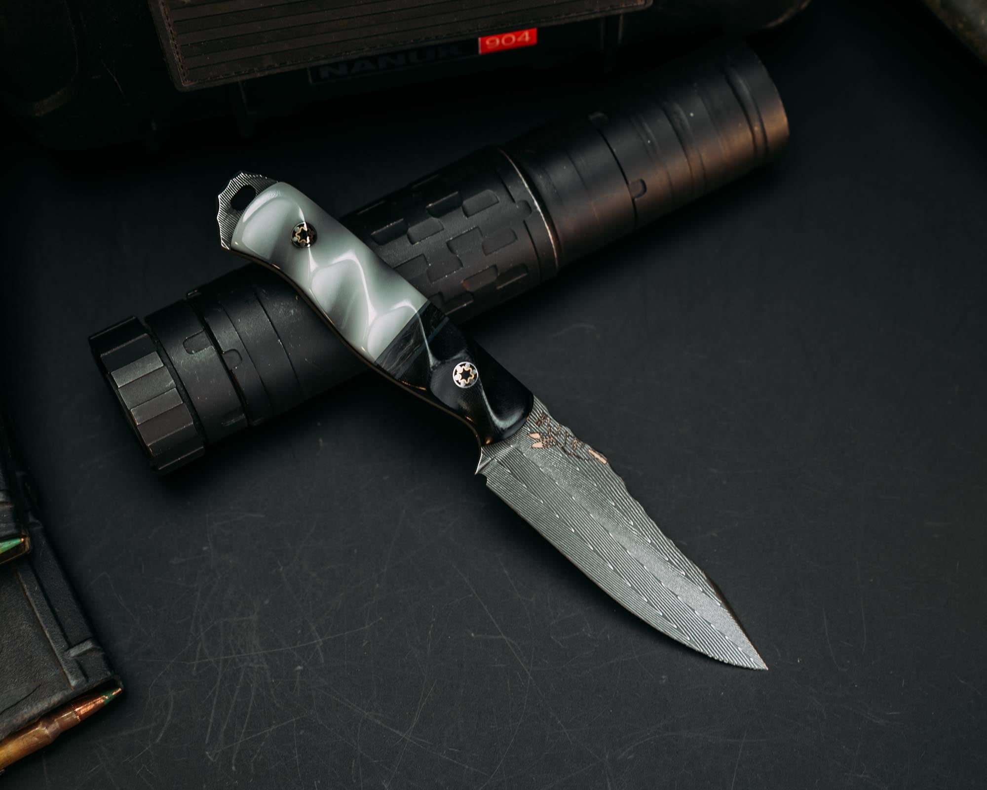 Field Knife Jr- Baker Forge Diamondback Damascus- Black G10, Forest Gr – Half Face Blades