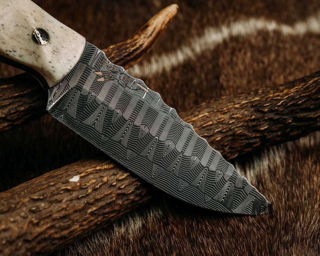 Crow Jr- Vegas Forge Basket Weave Damascus- Giraffe Bone, Mosaic Pins ...