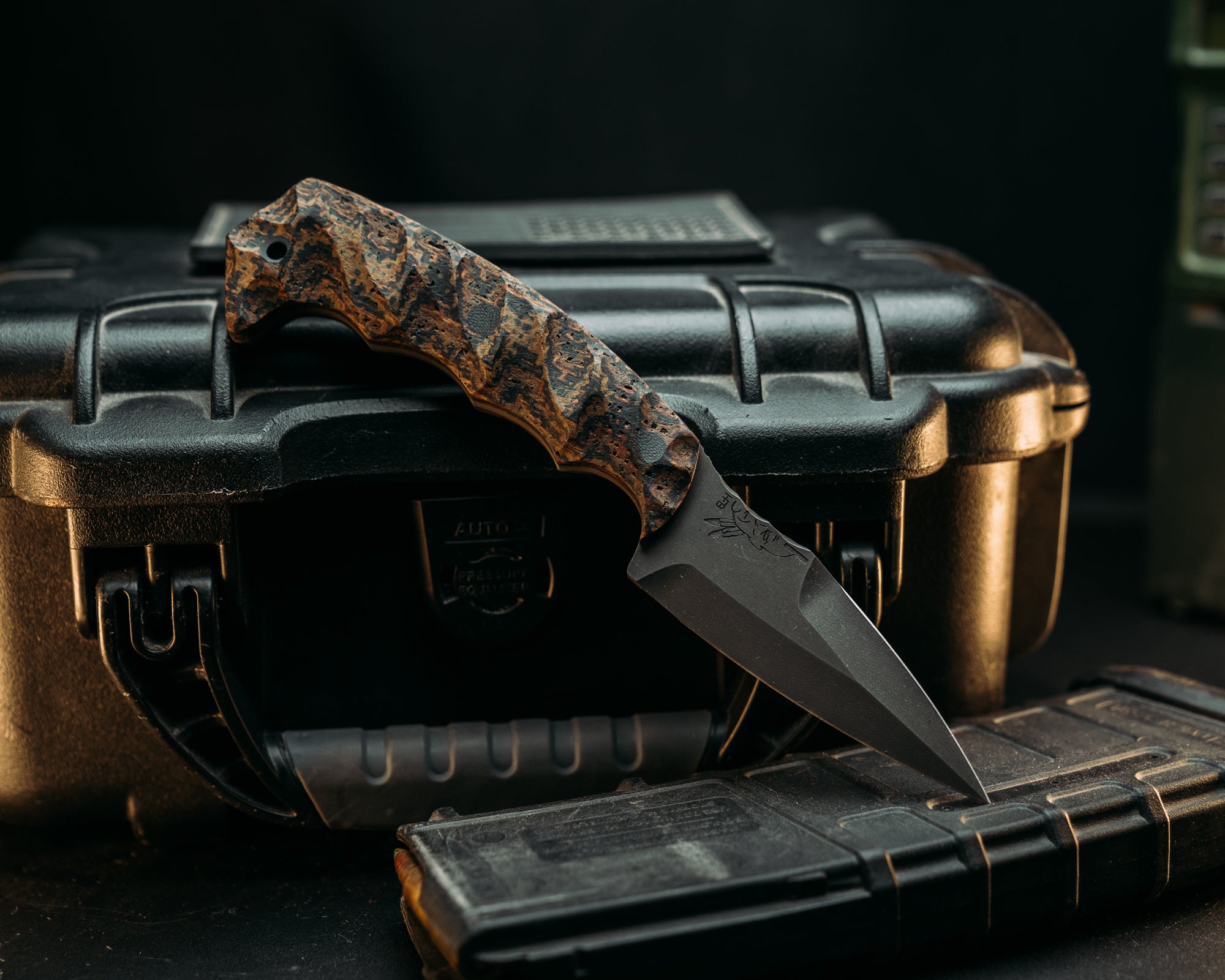 3" HUMINT - Mossy Oak Burlap Micarta, CF Pins, CF Lanyard Pin, Chaos G ...