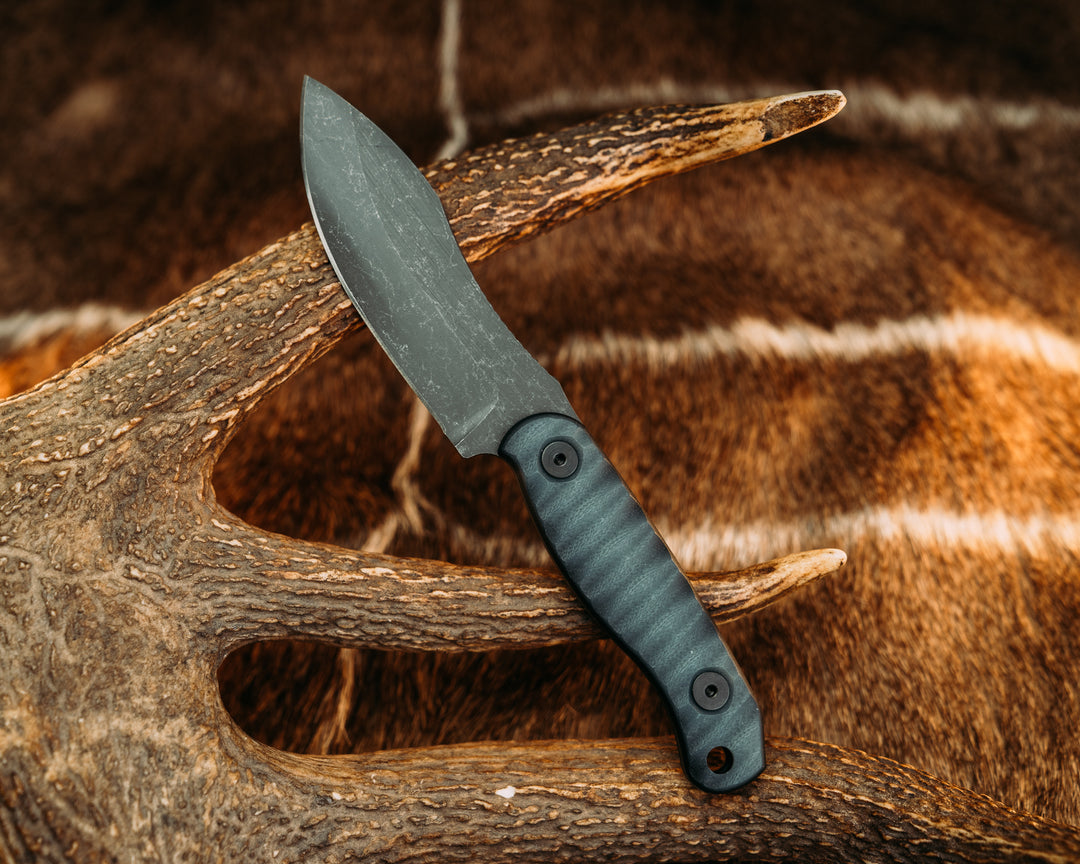 Skinner Jr - Ghost & Black G10, Allen Bolts, Iron Grip. – Half Face Blades