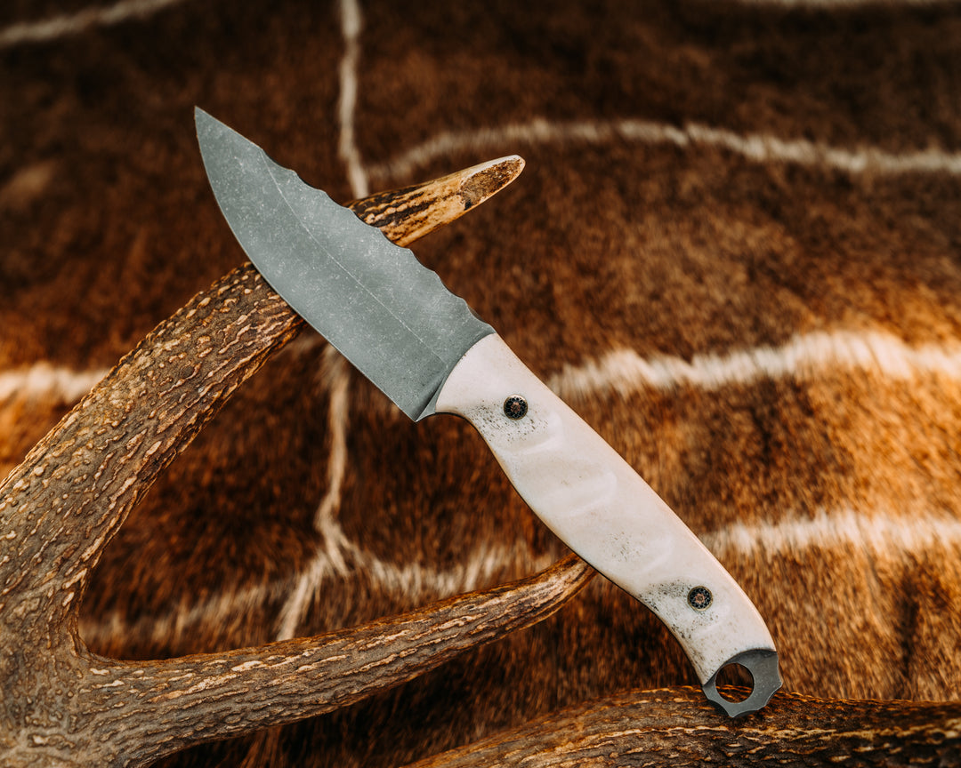 Crow Jr - CO Elk, Mosaic Pins, Grooved Grip. – Half Face Blades