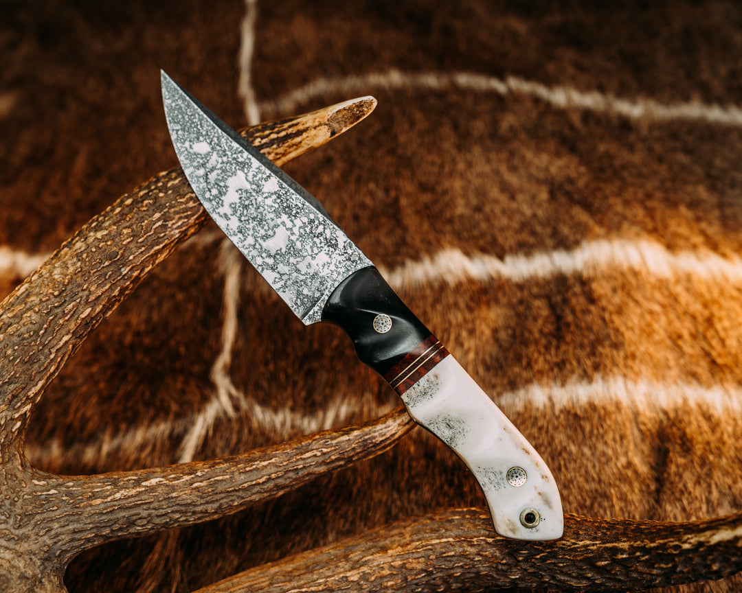 Red Crow - Bison's Horn, Brass & Fire Canvas Micarta Pin Striping, Sna ...