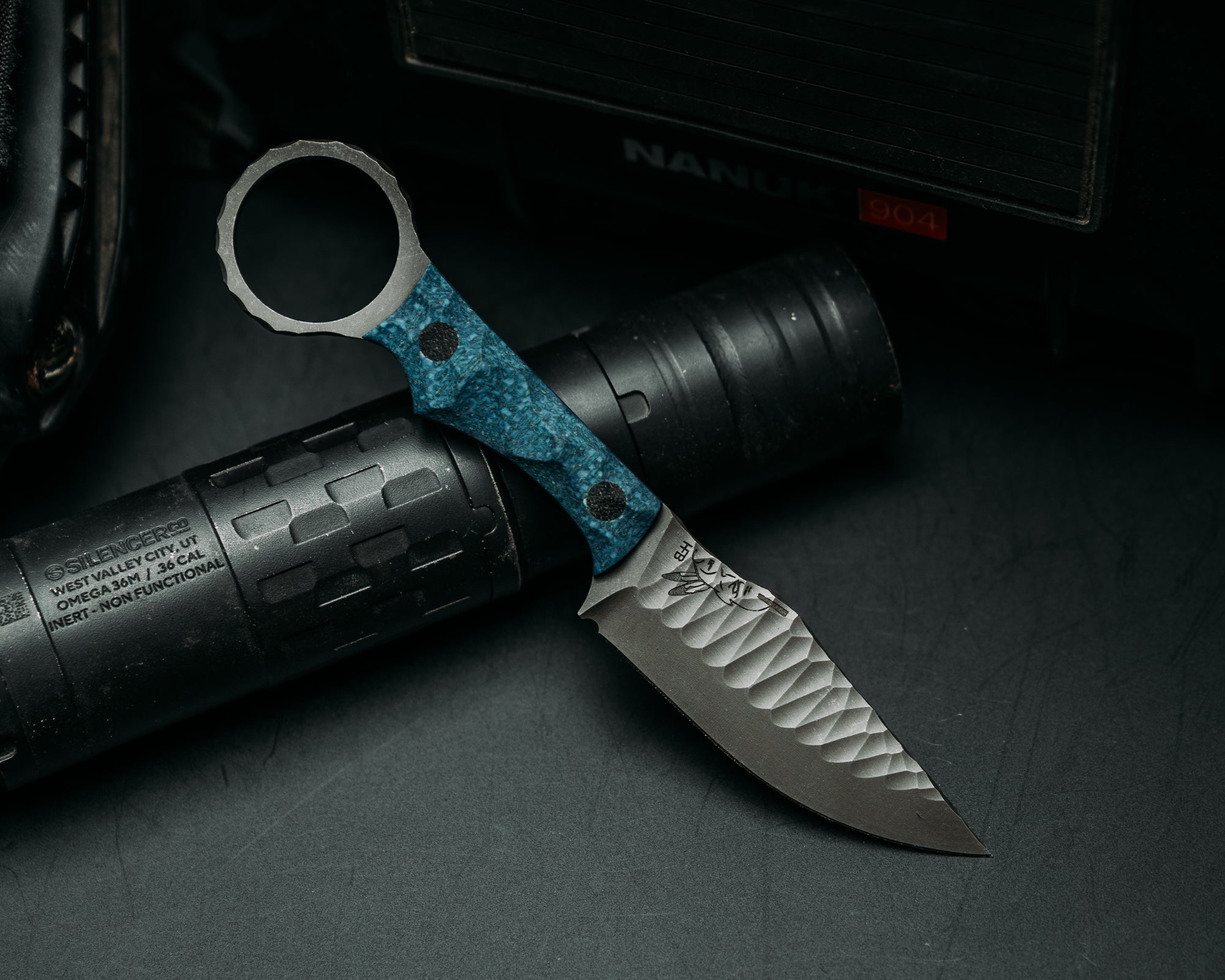 Jaq - Admiral Blue Jute Micarta, CF Pins, Chaos Grip – Half Face Blades