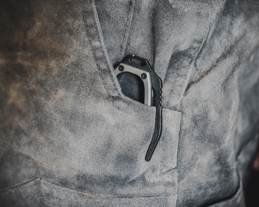 SHPOS gen 3 Folder, Deep Carry Pocket Clip – Half Face Blades